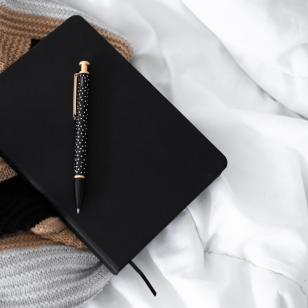 Journal vs. Diary Which Is Right For You - Your Lovely Self